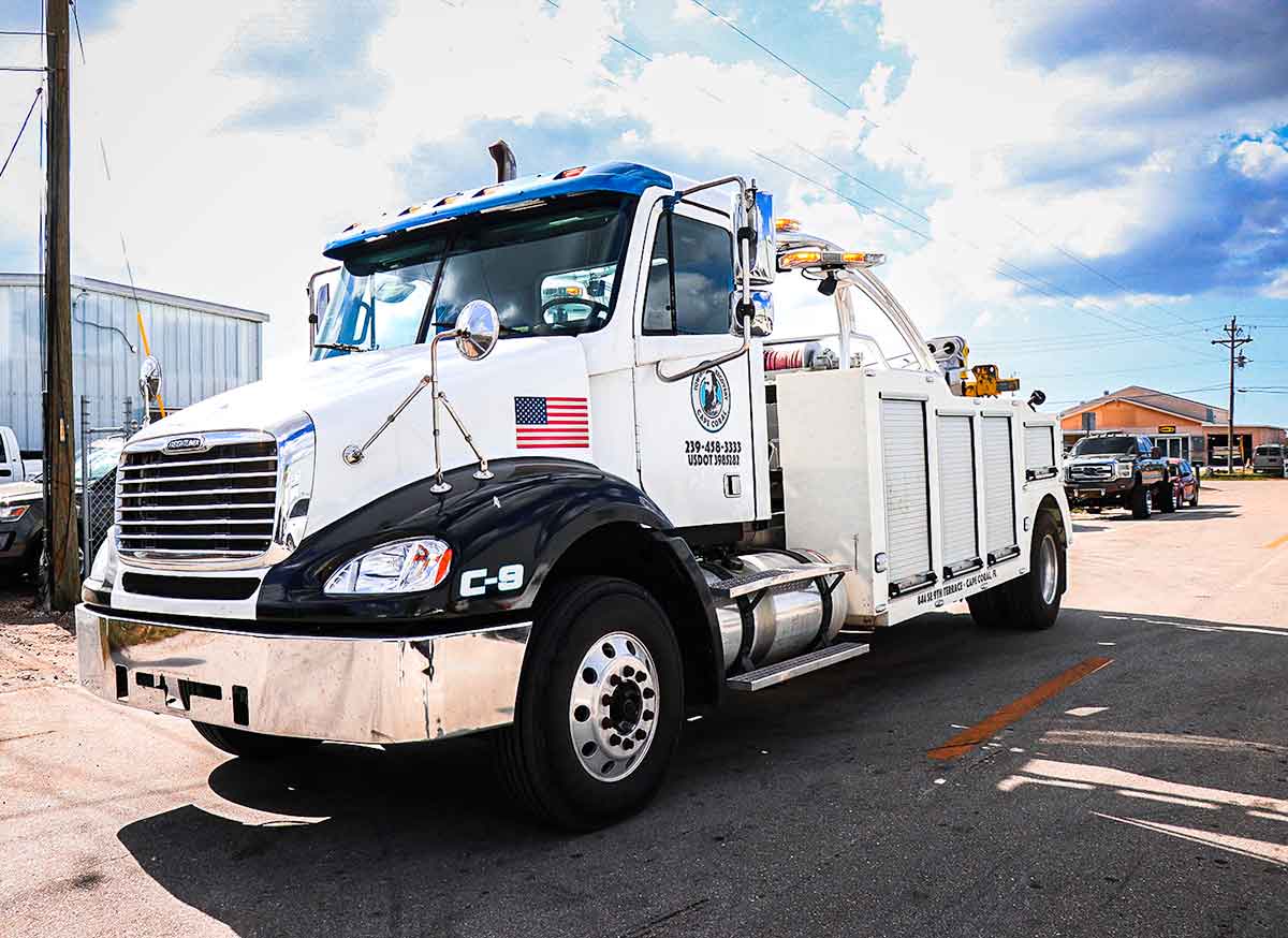 Home - Cape Coral Towing & Recovery - 30 Yrs Serving SWFL